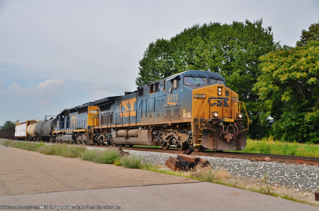 CSX 5111 & 8057